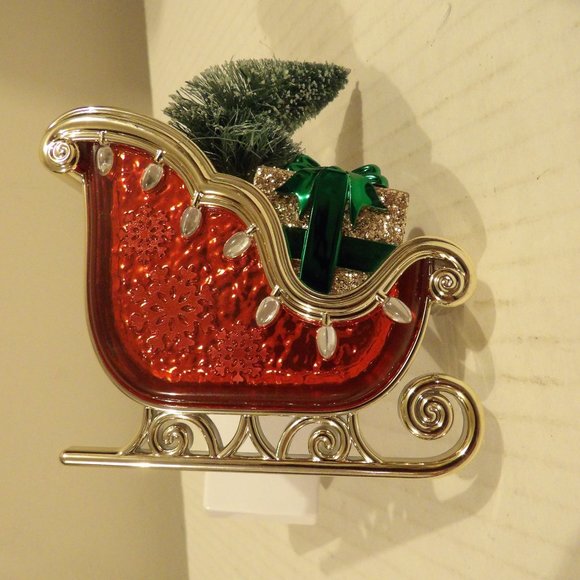 Bath & Body Works | Holiday | Bath Body Works Wallflower Plug Diffuser ...